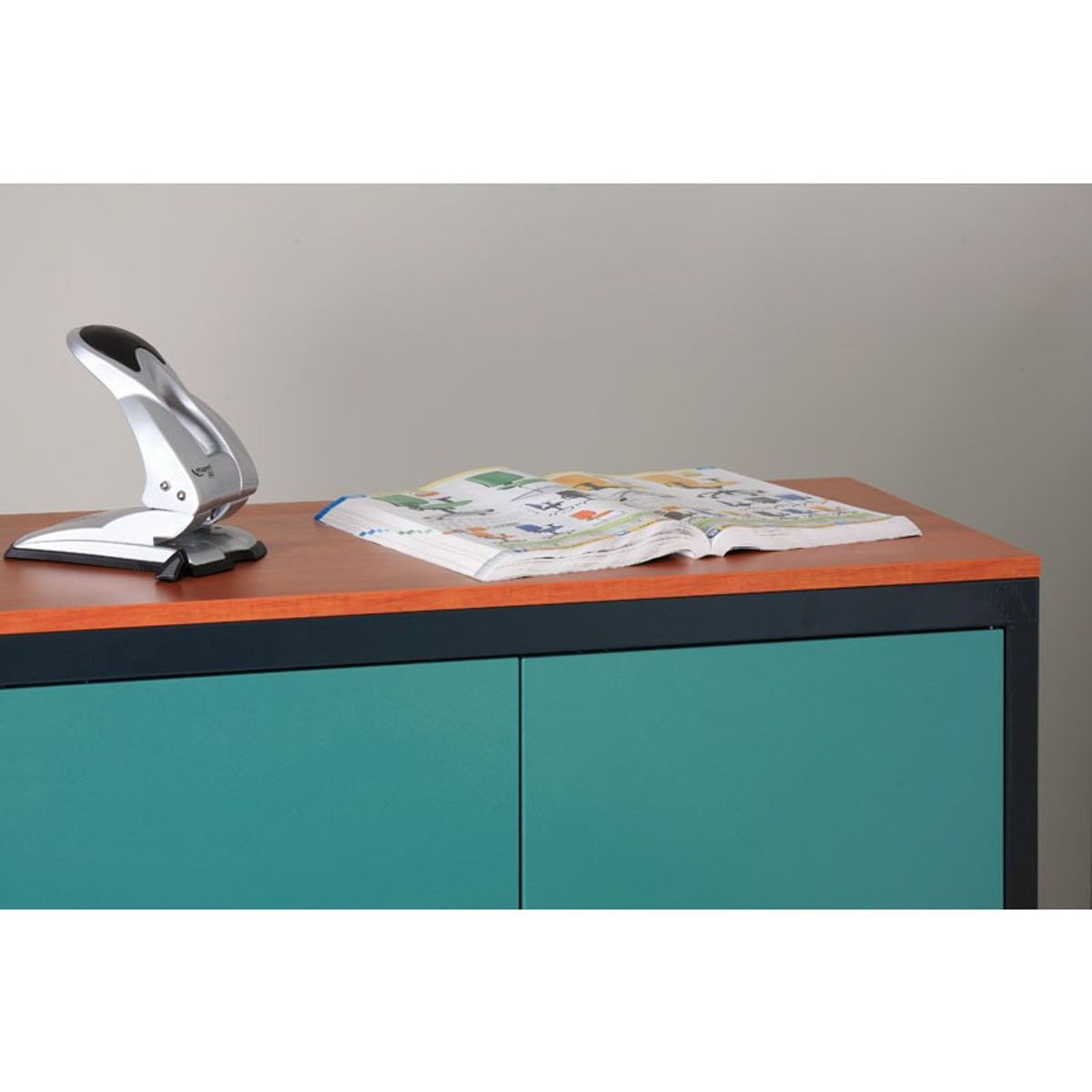 Svařované skříně s lamino dveřmi, 1950 x 920 x 400 mm, RAL 7016/wenge ...