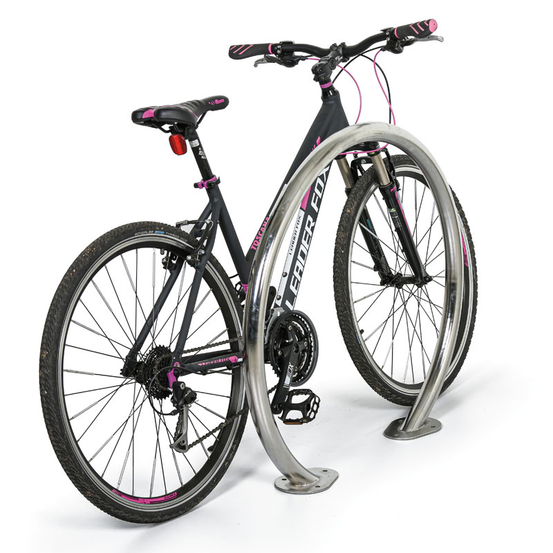 Oblúkový nerezový stojan na bicykle, 2 státia, na kotvenie | B2B Partner
